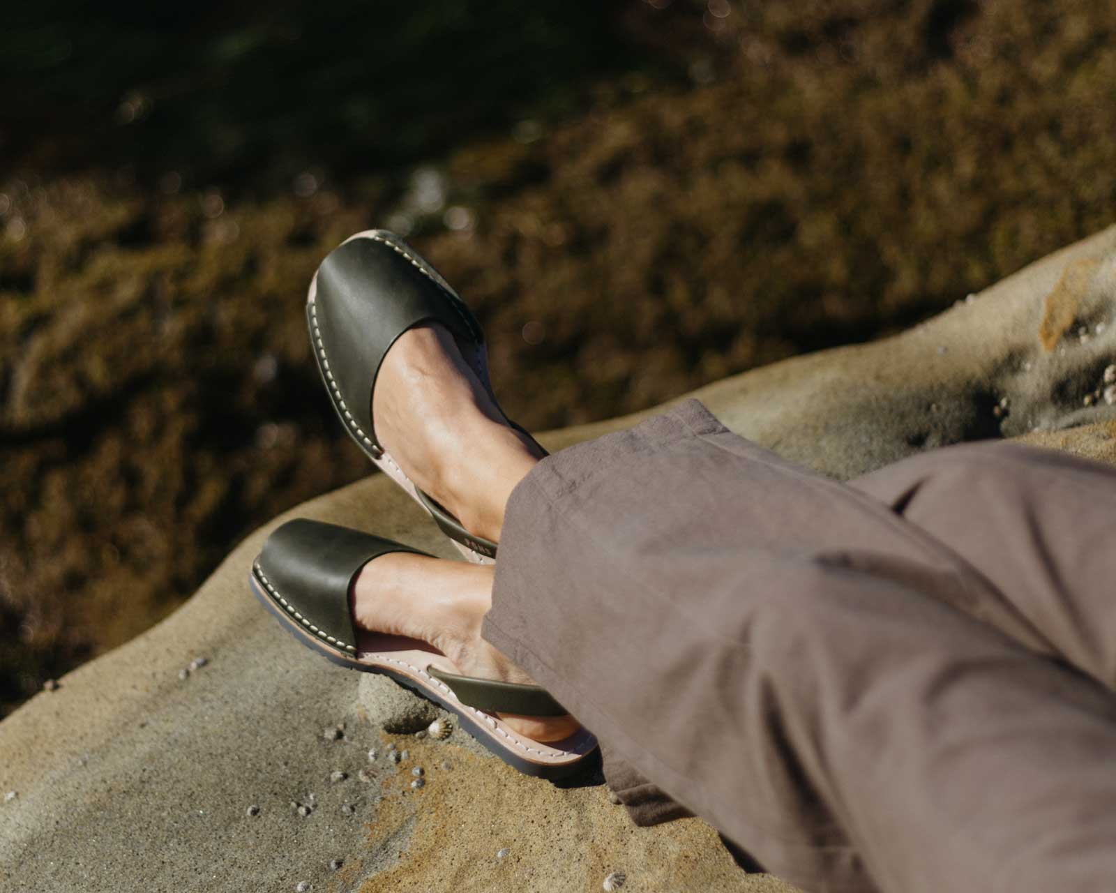 Pons Classic Style Forest Green Avarca Sandals in Natural Leather for ...